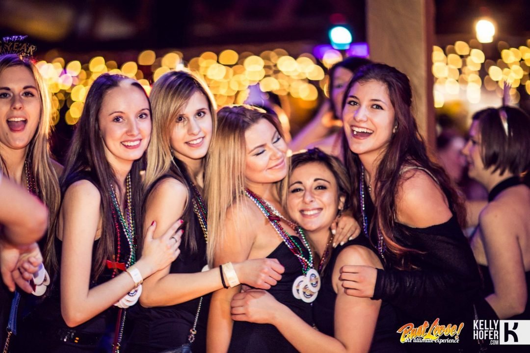 Stagette/Bachelorette Party Bus - Bust Loose